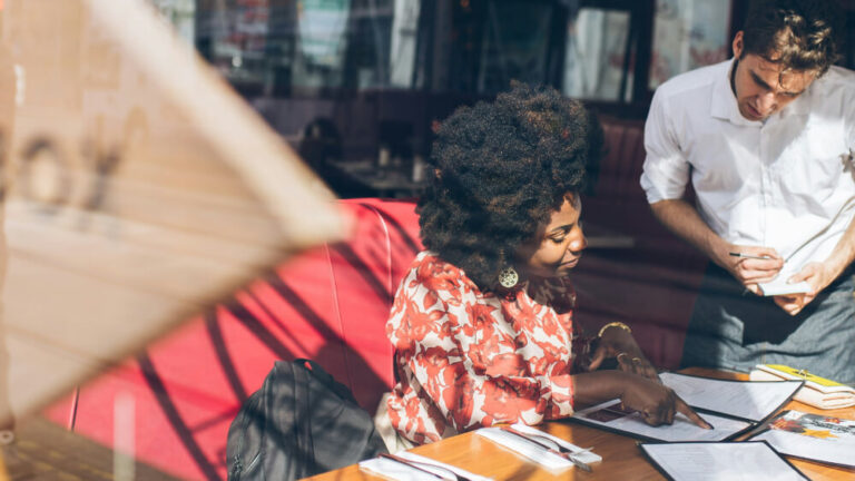 28 Basic Japanese Phrases and Greetings With Native Pronunciation | Let ...